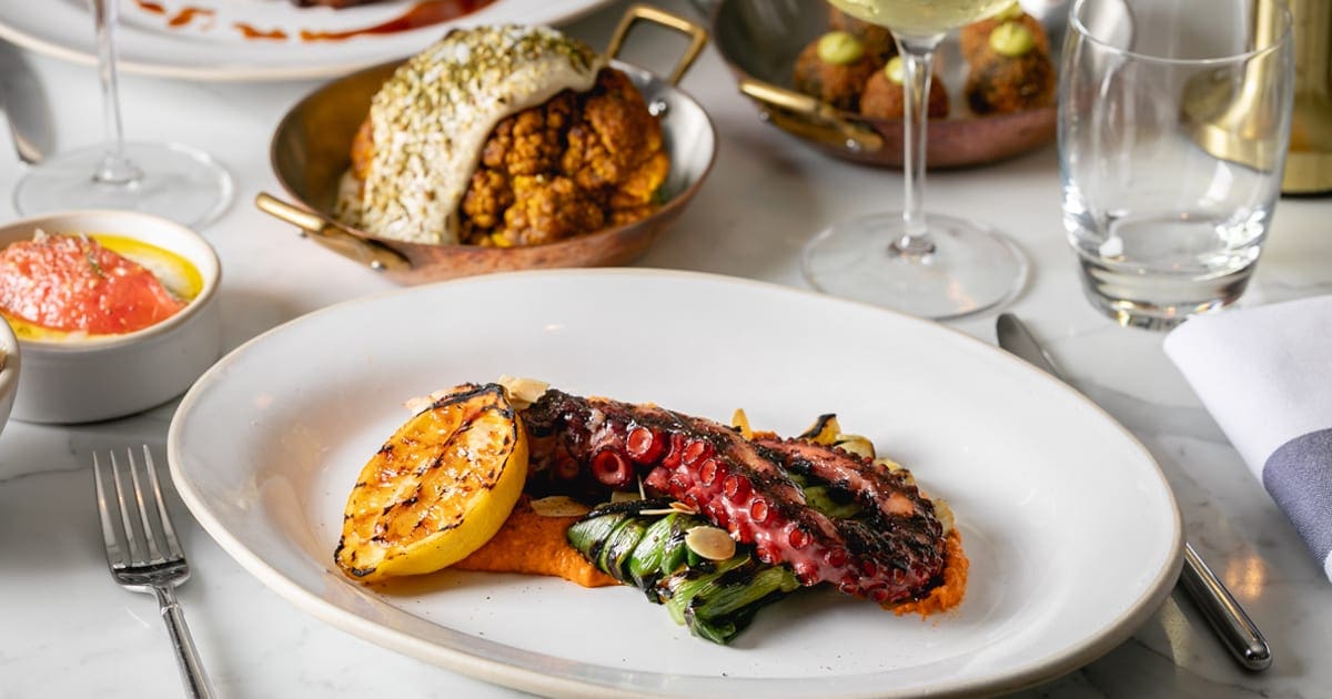 Gallery | Kitchen at Holmes